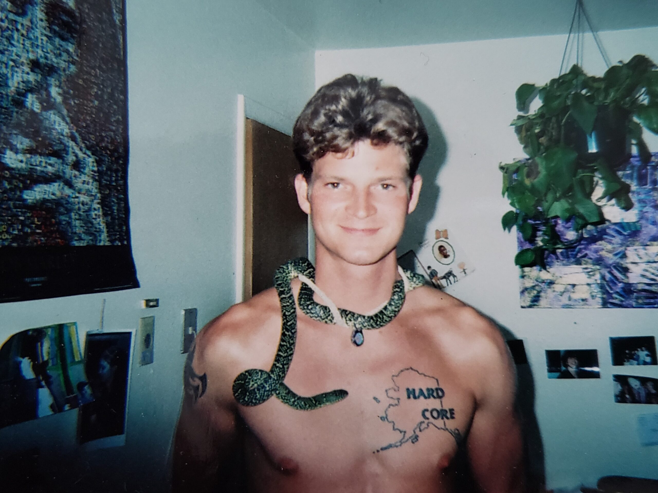 #027 The Magnification of one Memory in Memoir: Justin Sturn’s true ...